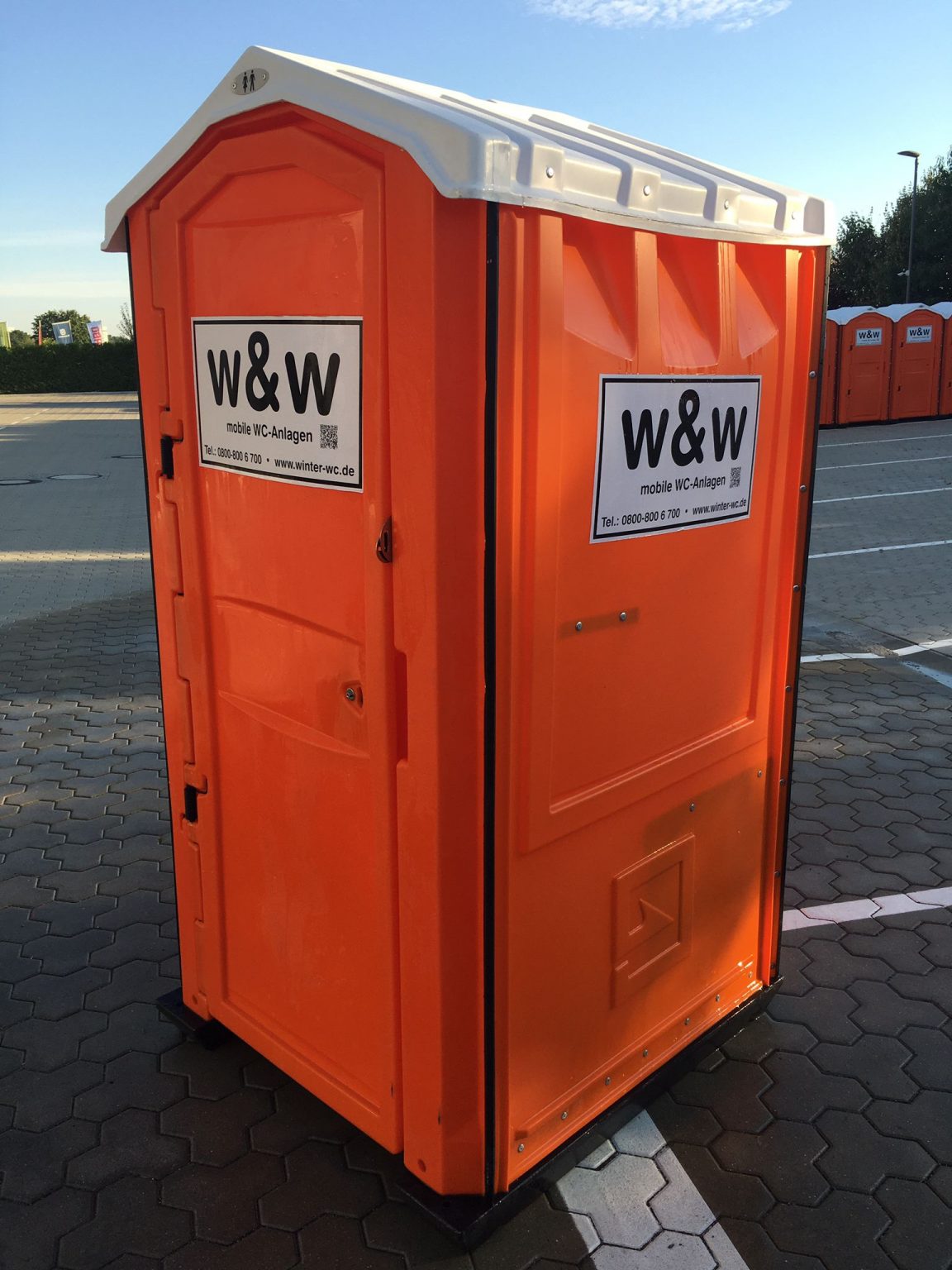 Neubaugebiet bei Rüdersdorf - W&W - mobile WC-Anlagen